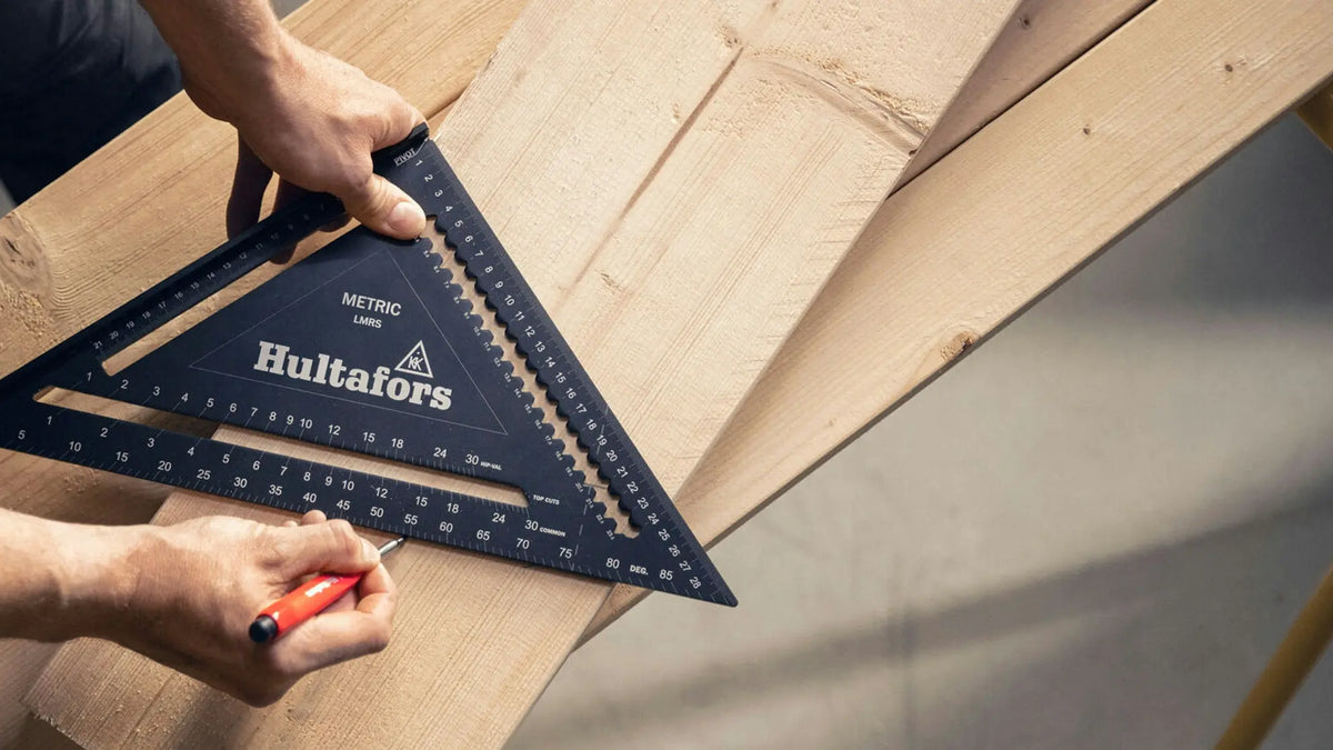 Rafter Square – A Versatile Tool for Efficient Work | Hultafors