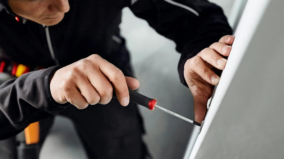 Hultafors launches ergonomic colour-coded screwdrivers | Hultafors