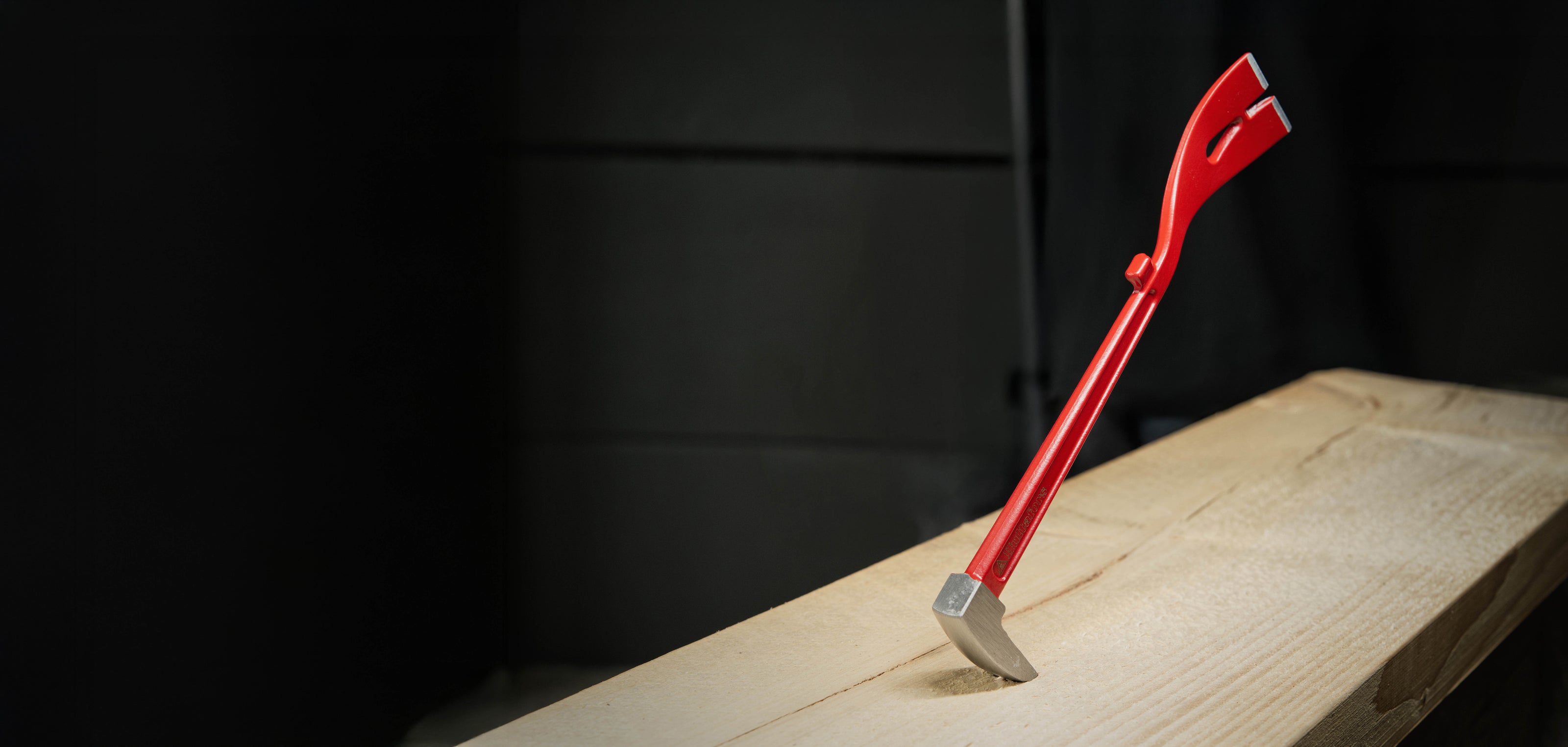 Hand tools for professional craftsmen